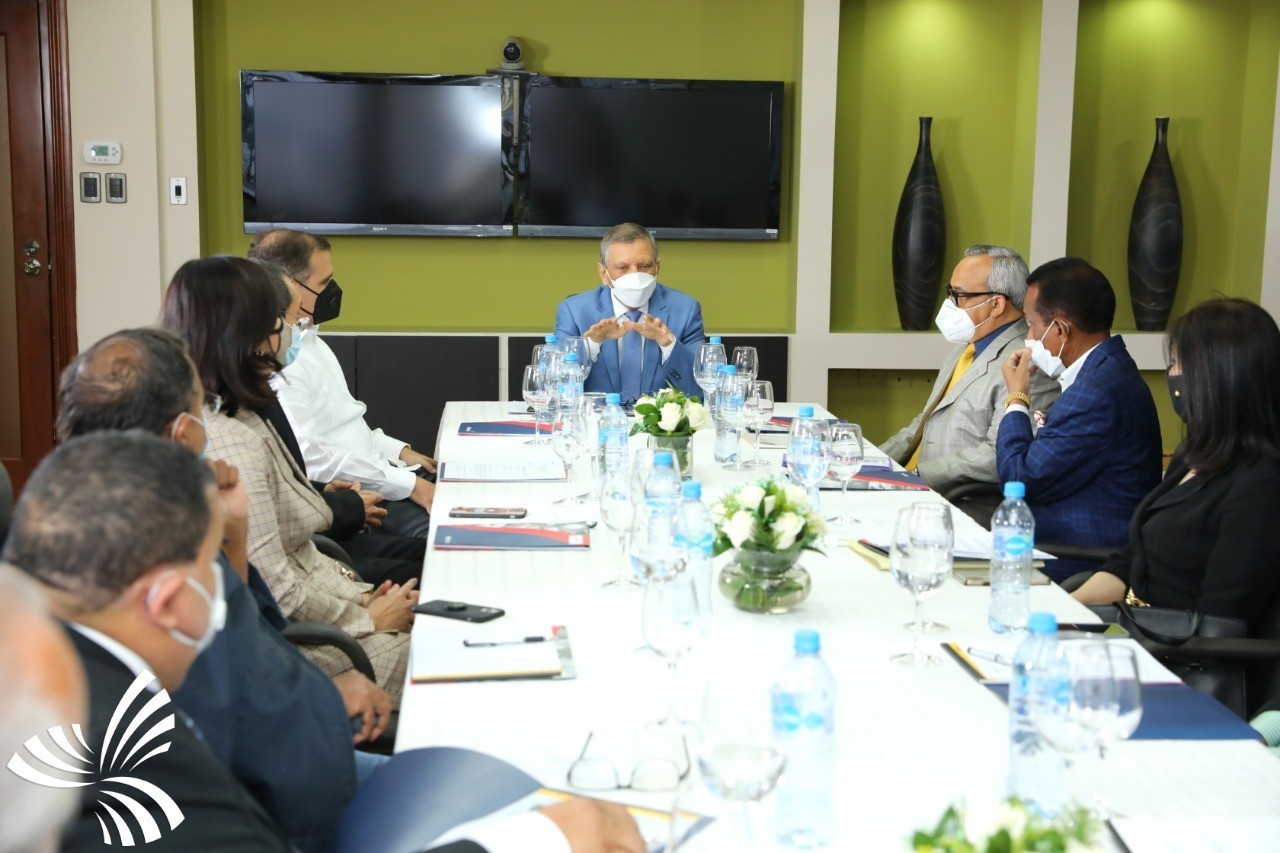 Juramentan dos nuevos miembros del Consejo de Administración de ...